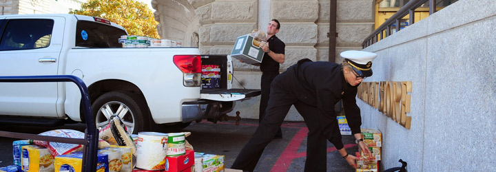Midshipmen Collect 60,504 Pounds of Food for Anne...